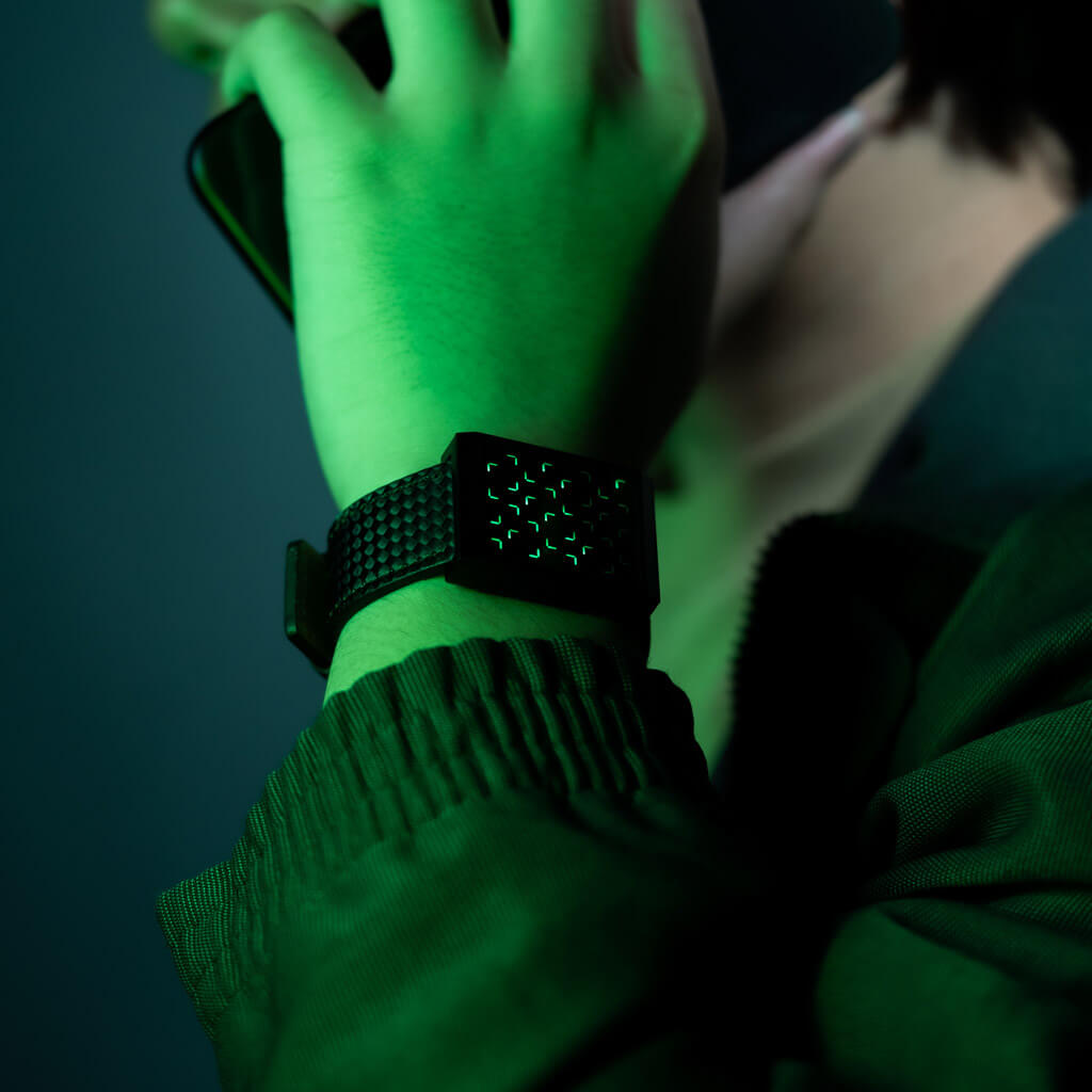 Futuristic Watch Design | JLR7 | Tokyoflash Japan