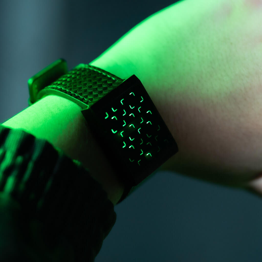Futuristic Watch Design | JLR7 | Tokyoflash Japan
