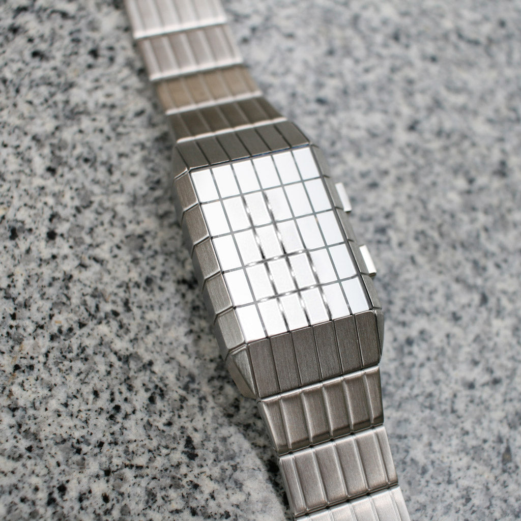 Futuristic LED Watch | Geomesh | Tokyoflash Japan